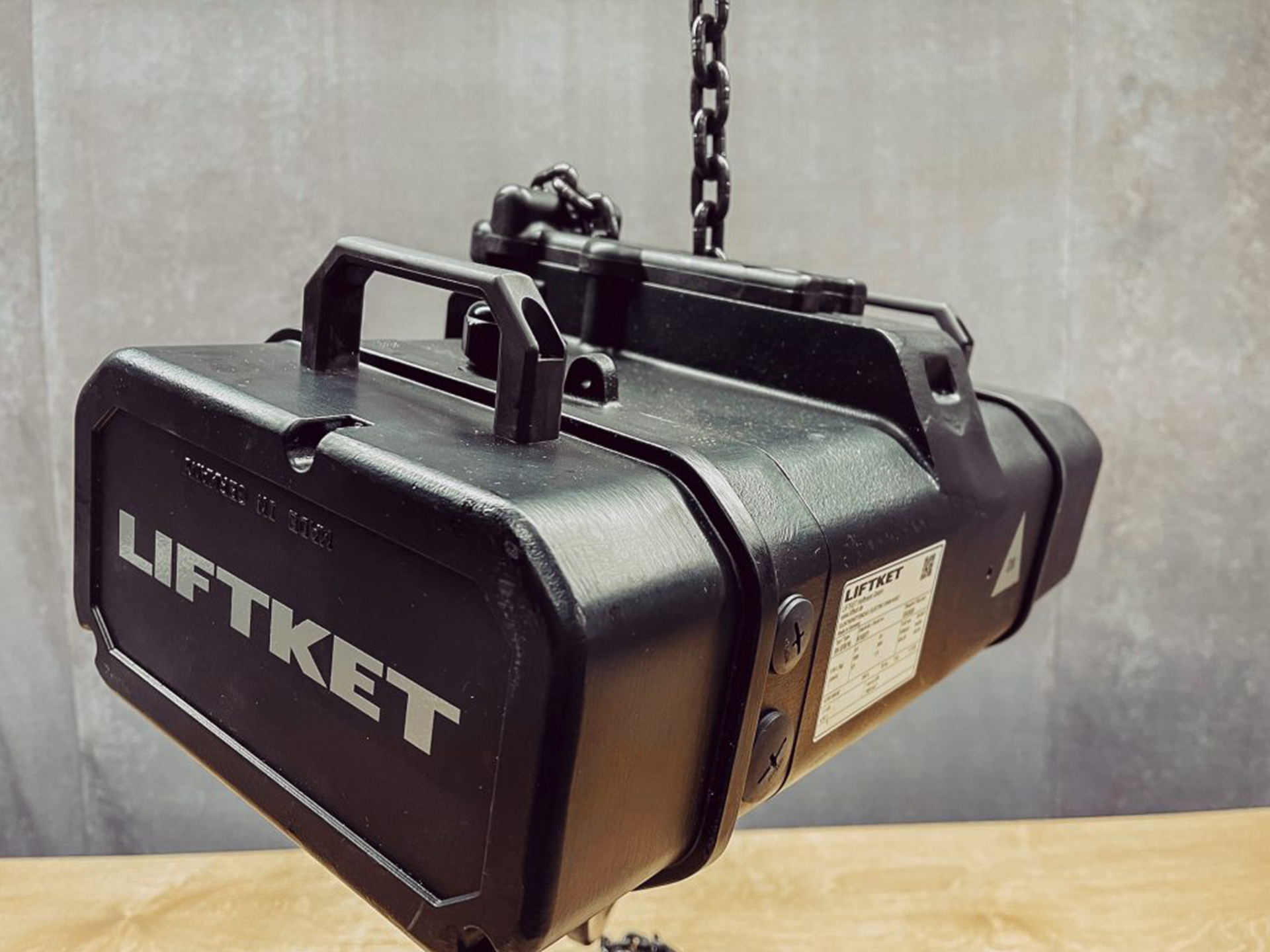 STAGEKET 1000kg | SK070/16 - LIFTKET Electric Chain Hoists
